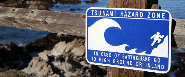 Know Your Risk: Tsunami Risk Tools and Evacuation Route Maps - River ...